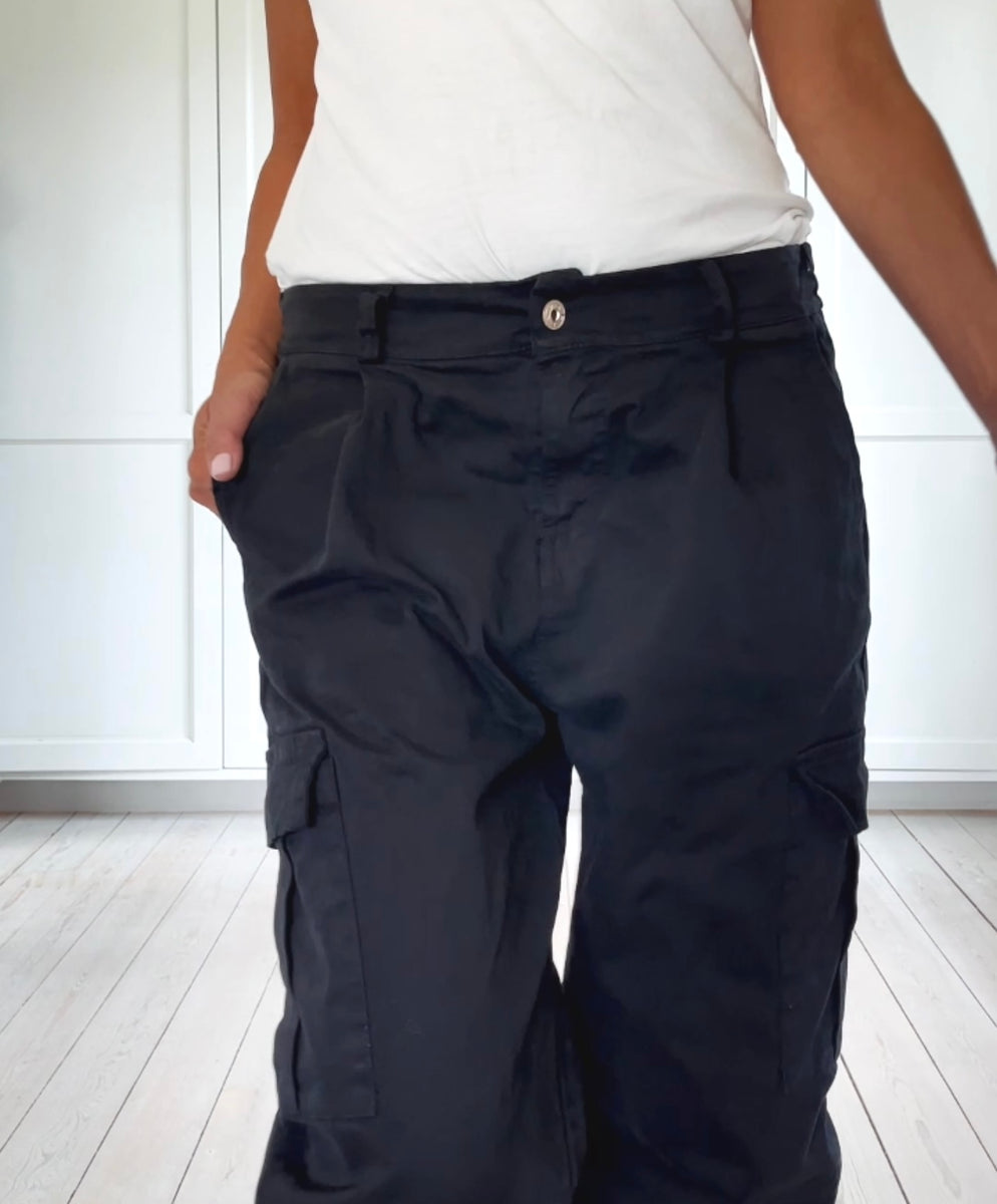 CARGO PANTS - BLACK – BERG